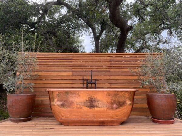 A Freestanding Copper Bathtub Creates an Oasis in Ojai Backyard - Plus ...