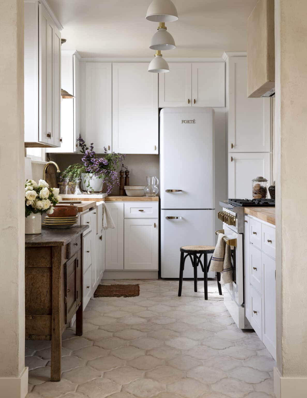 Magnolia Network Amy Neunsinger Shares 10 Interior Tips
