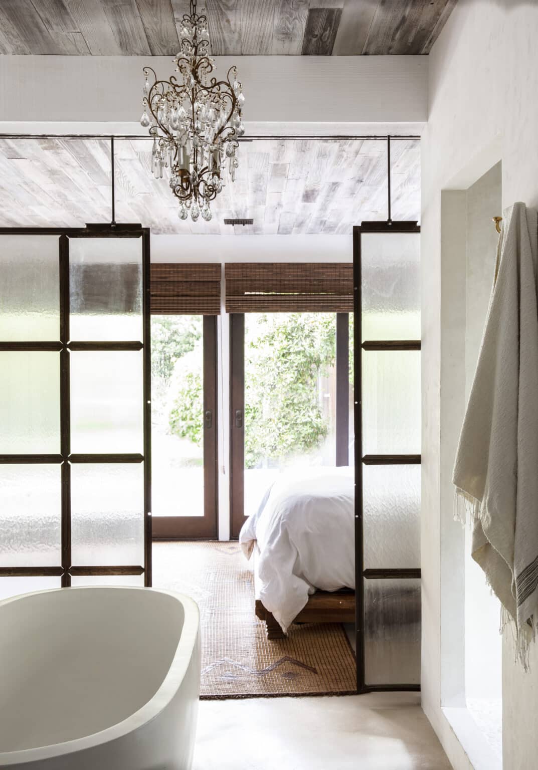 Magnolia Network Amy Neunsinger Shares 10 Interior Tips