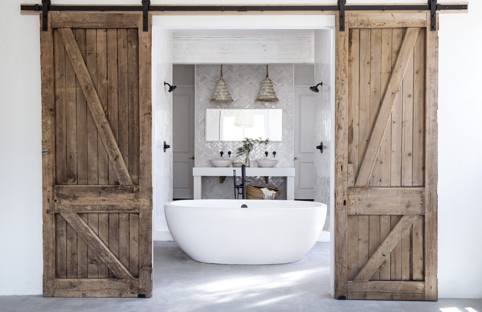 Magnolia Network Amy Neunsinger Shares 10 Interior Tips