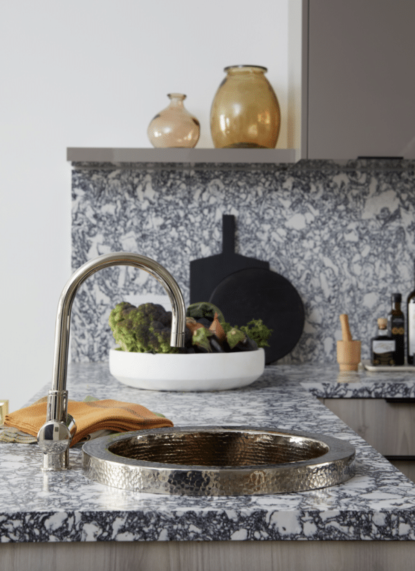 5 Wet Bar Designs to Fulfill your Holiday Entertaining Dream