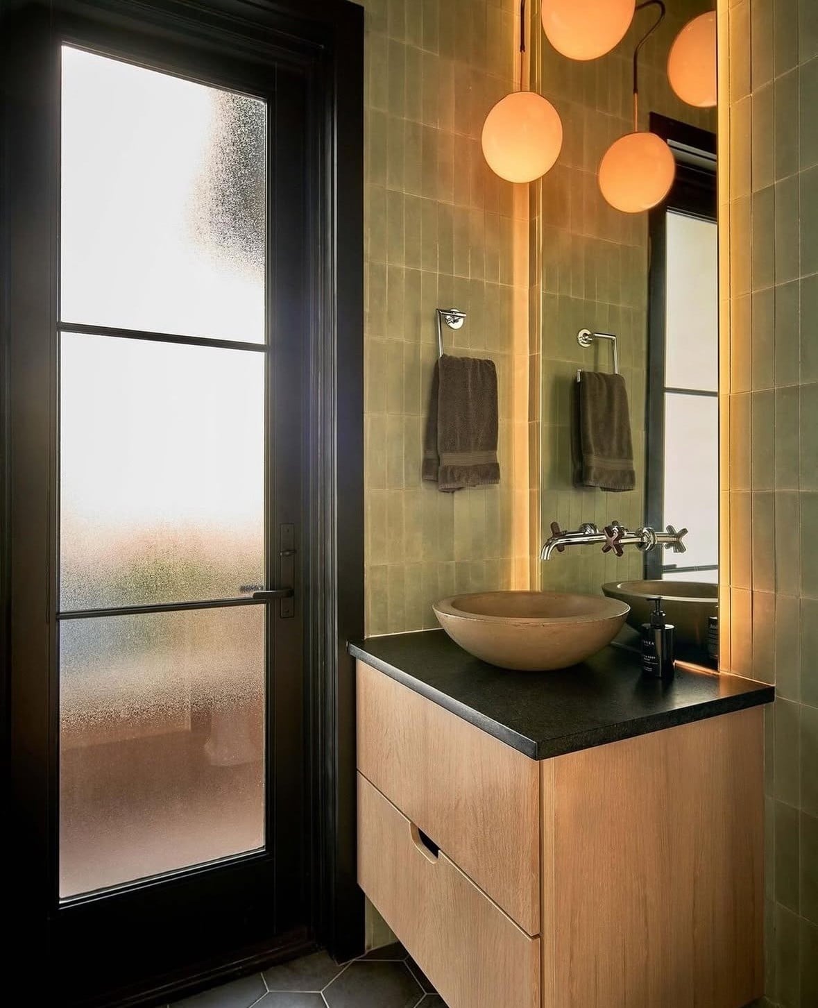 Design with Earth Tones in 2025 for a Warm, Natural Home
